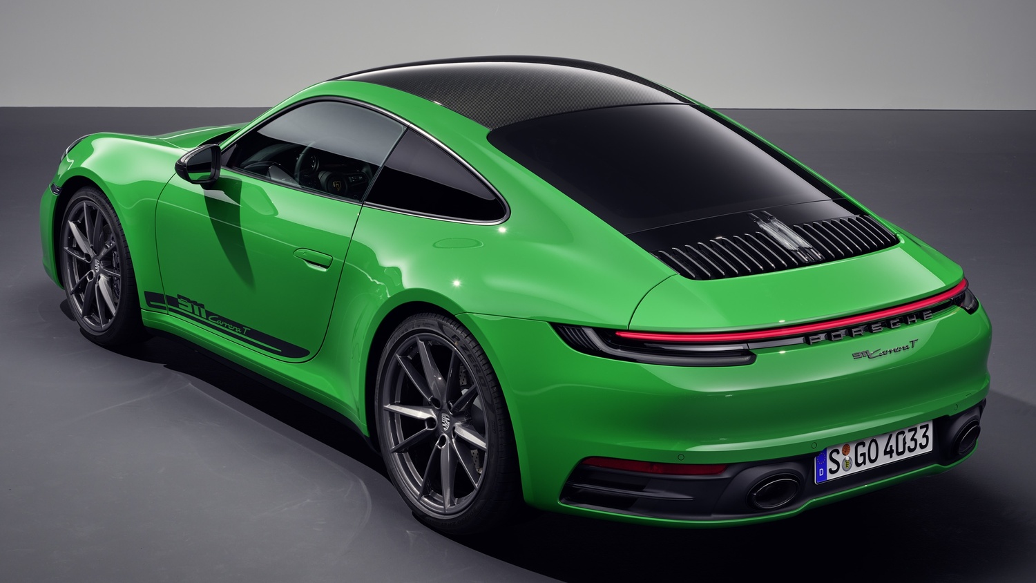 TV8.md - Premieră: Noul Porsche 911 Carrera T