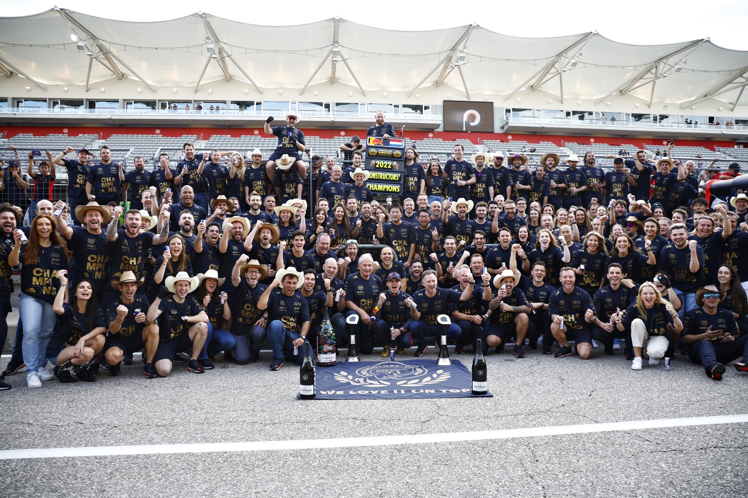 TV8.md - Victoria lui Verstappen în SUA a dus la cucerirea Cupei ...