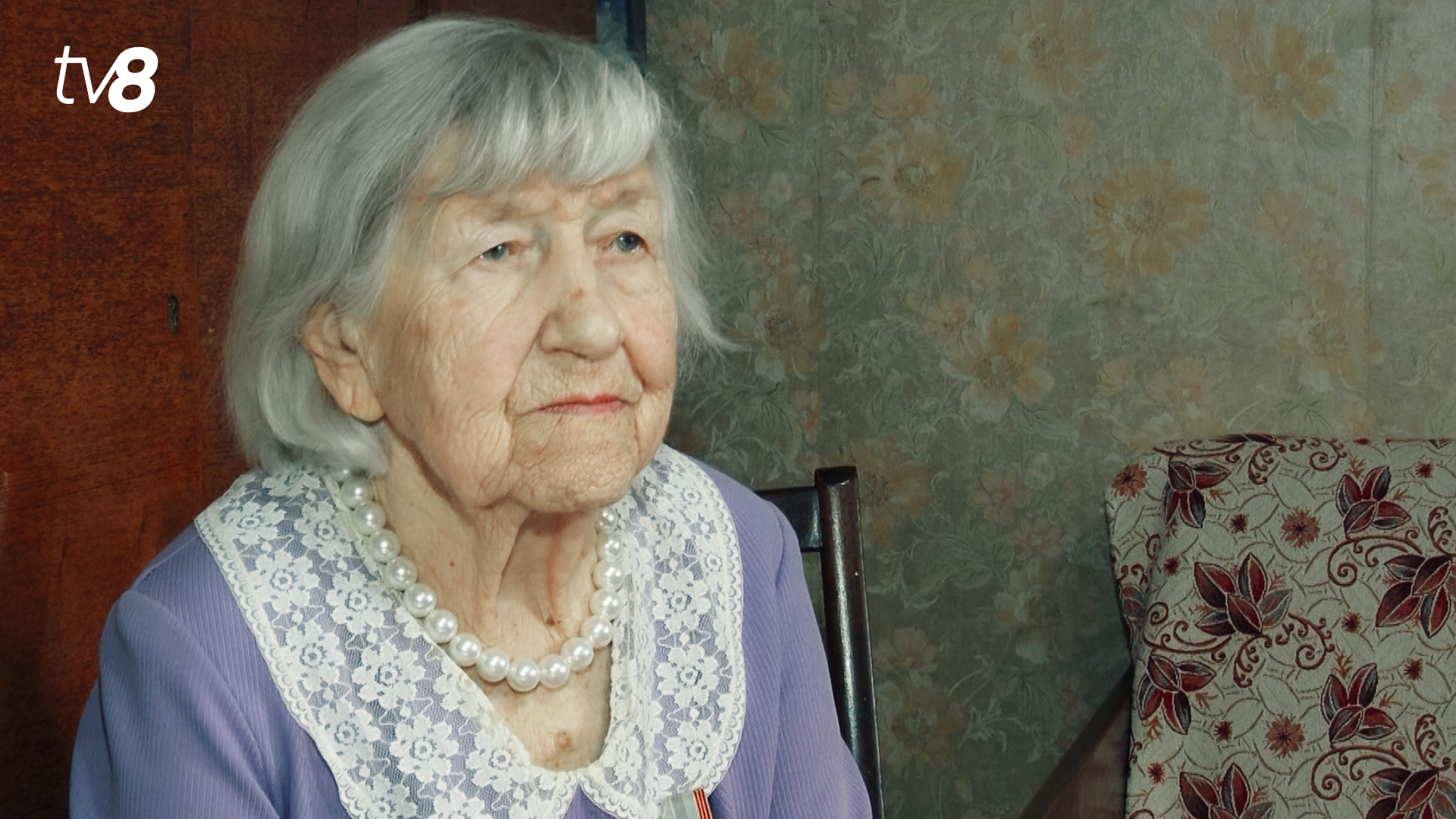 TV8.md - Înțelepciune adunată într-un secol de viață: Povestea unei bătrâne din Chișinău, ajunsă ...