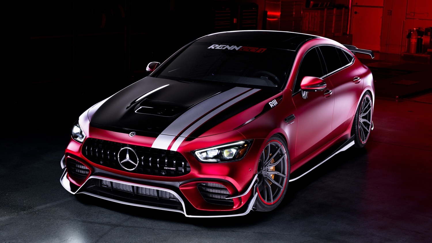 TV8.md - Racheta roşie! Mercedes-AMG GT 63 RIIIx poate face 0-160 km/h ...