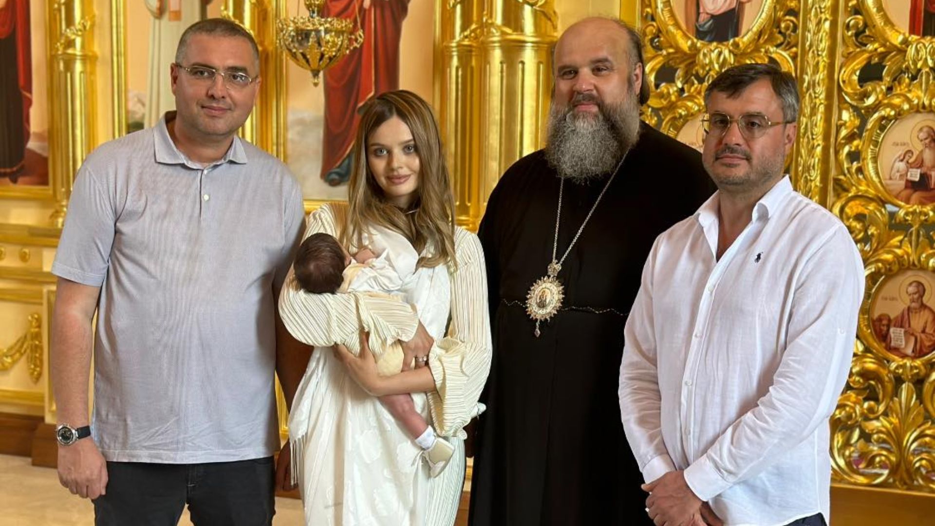 TV8.md - Renato Usatîi, naș de botez: E cumătrul modelului Anastasia ...