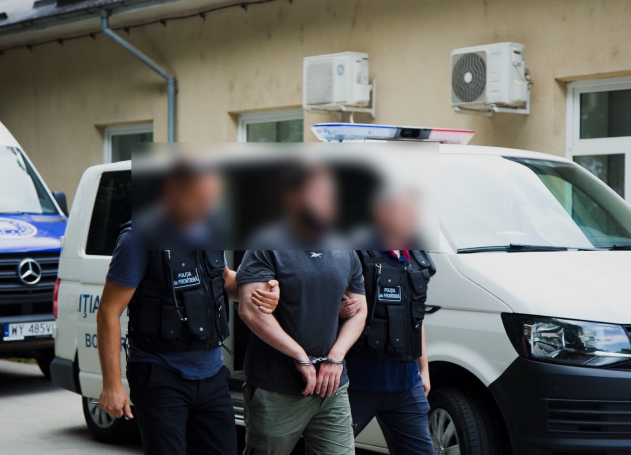 TV8.md - Un străin căutat prin INTERPOL, reținut la trecerea frontierei ...