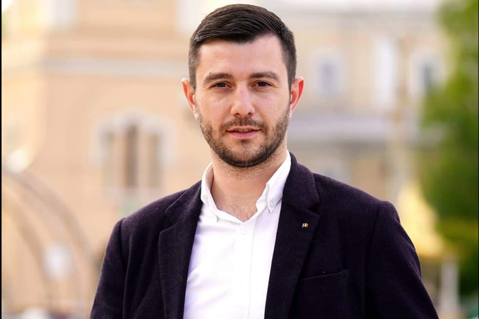 TV8.md - Sergiu Burlacu, vicepreședintele Partidului Național Moldovenesc, se retrage din ...