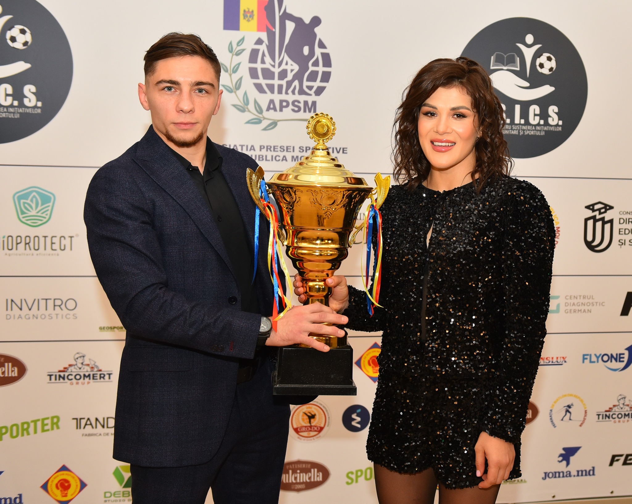 TV8.md - APSM și-a ales performerii. Vieru și Nichita, cei mai buni sportivi în viziunea ...