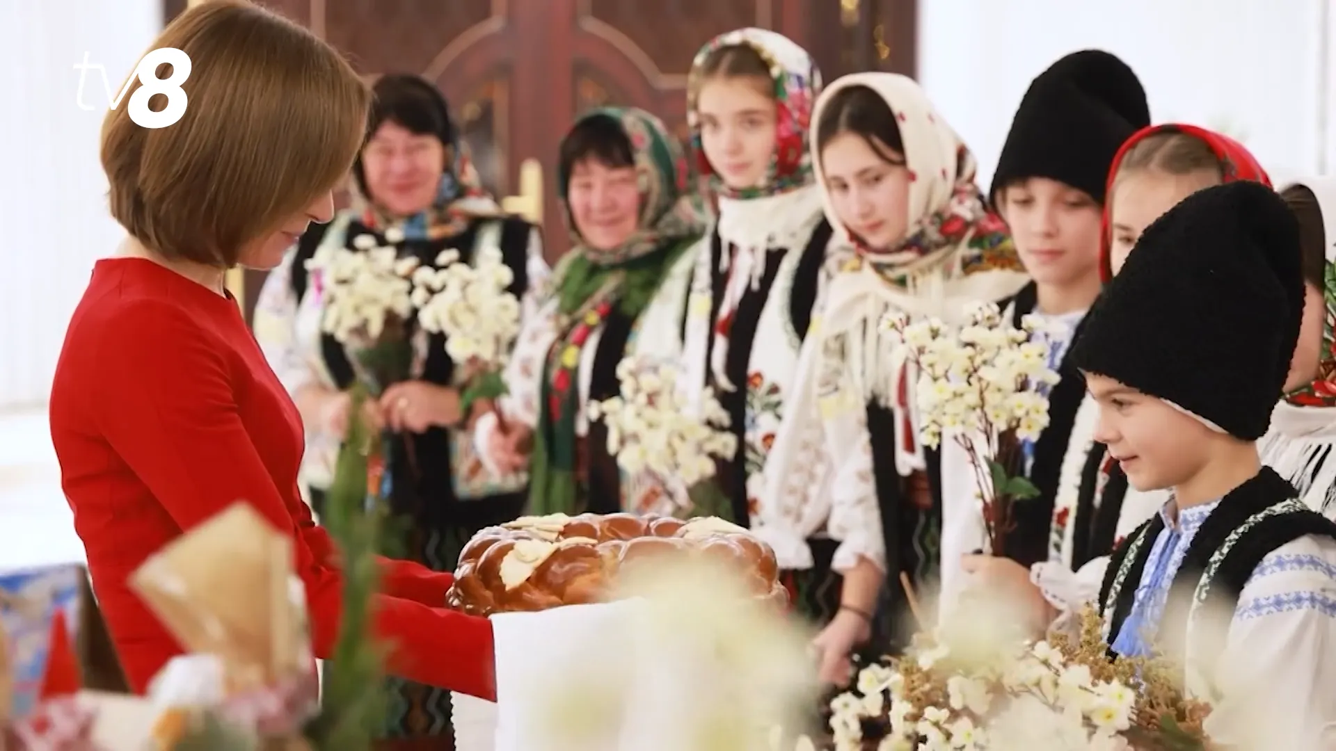 TV8.md - /VIDEO/ Felicitări de la oficiali, politicieni și polițiști ...