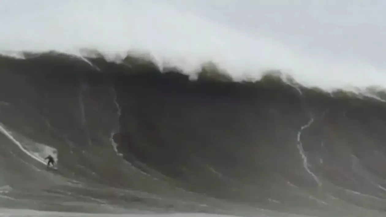 TV8.md - /VIDEO/ Un val de 33 de metri înălțime și un nou record ...