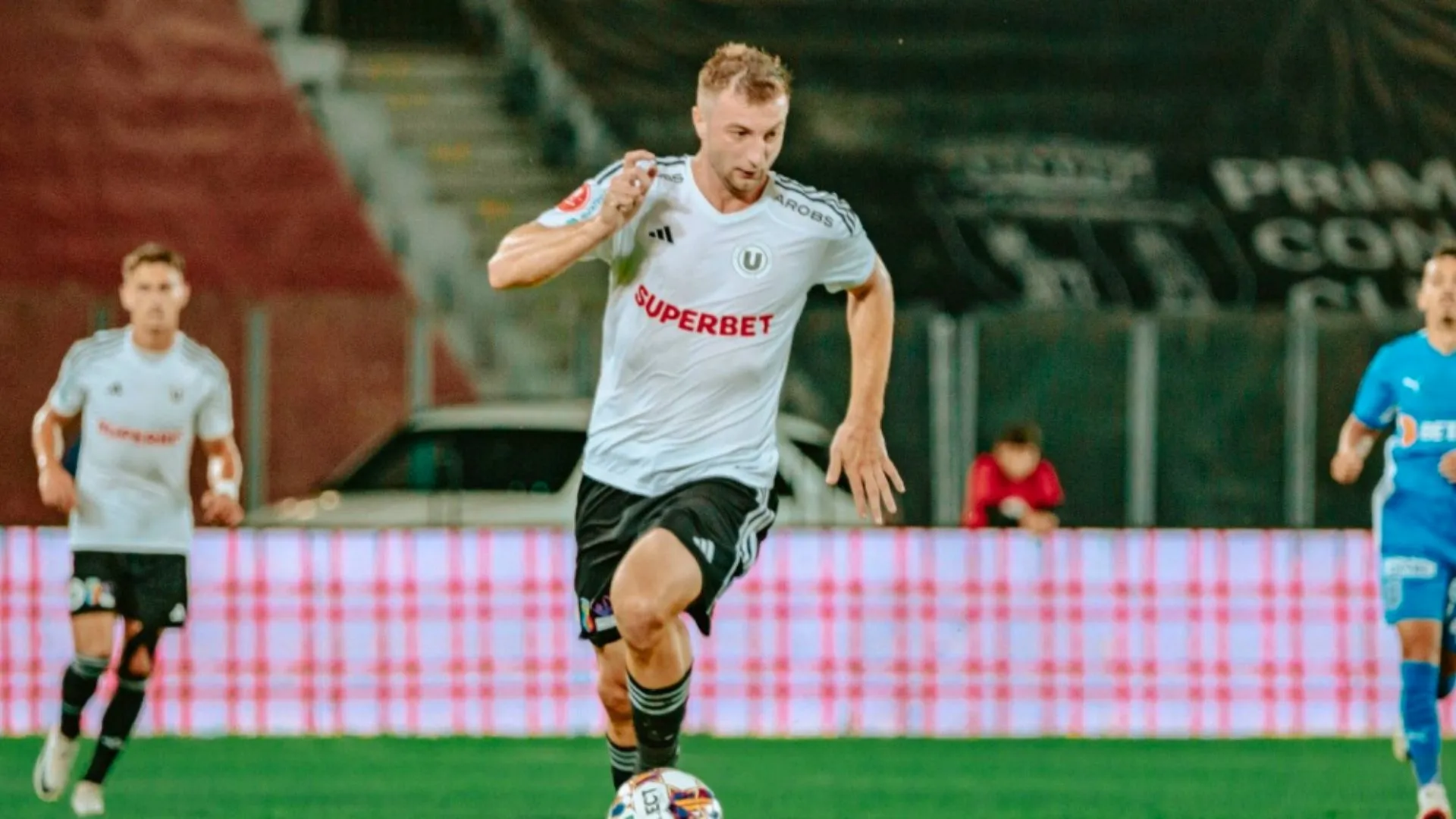 TV8.md - Daniel Popa, fost jucător la FCSB, a făcut o dublă în remiza ...