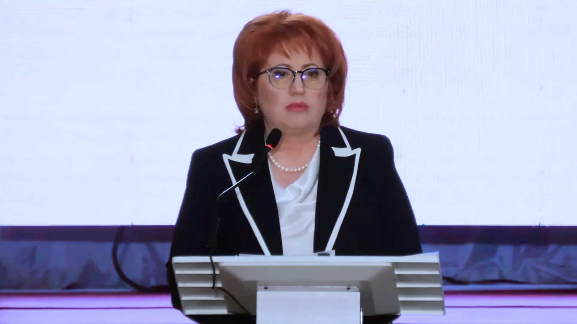 TV8.md - /VIDEO/ Domnica Manole: „Vettingul nu e panaceu”. Apelul ...