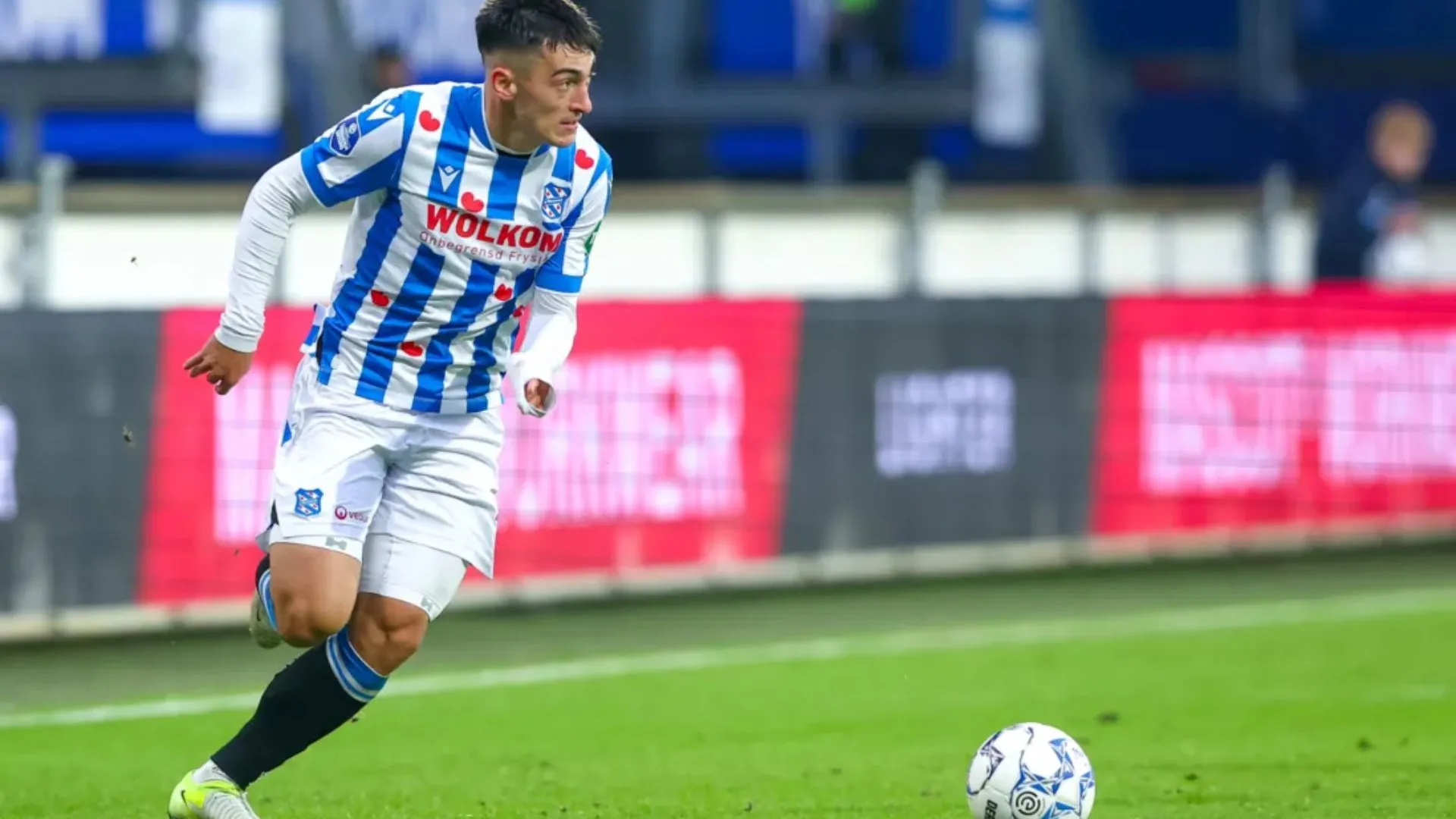 TV8.md - Încă un gol din penalty pentru Ion Nicolaescu: Rezultatul ...