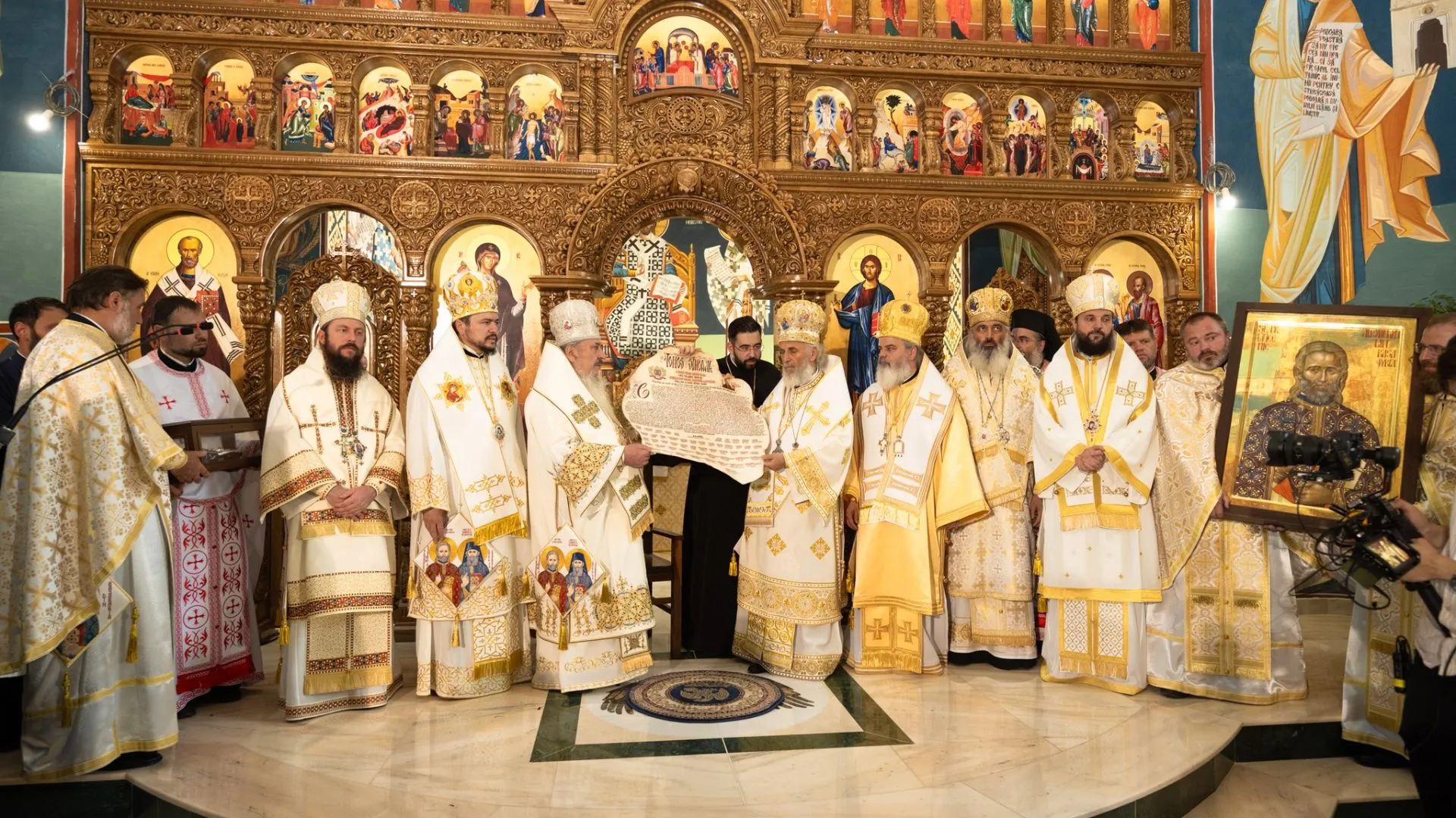 TV8.md - Republica Moldova are doi noi sfinți: Sf. Ieraclie și Sf ...