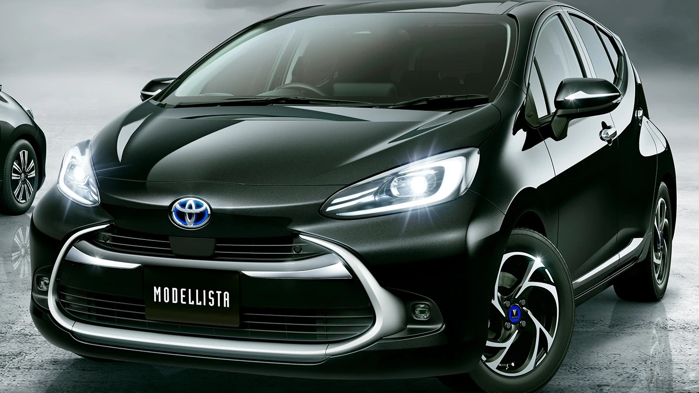 Premieră în Japonia: Noua generaţie Toyota Aqua – TV8.md